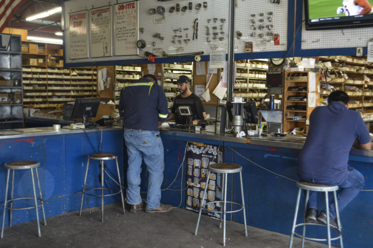 Walk-In Service • Hydraulic Hose Repair • Fittings • Wilco Supply • Houston